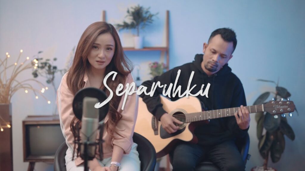 Ipank Yuniar Feat. Meisita Lomania - Separuhku (Official Music Video Youtube) - VIDEO VIRAL YOUTUBE